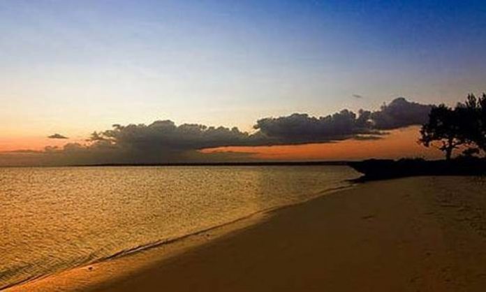 11 Pantai di Kota Palu yang Wajib Kamu Kunjungi - Tokopedia Blog