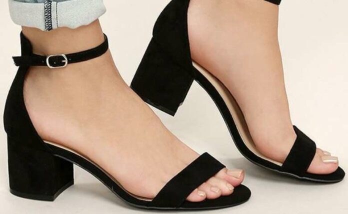 15 Jenis dan Model Sandal Wanita, Nyaman dan Tetap Gaya!