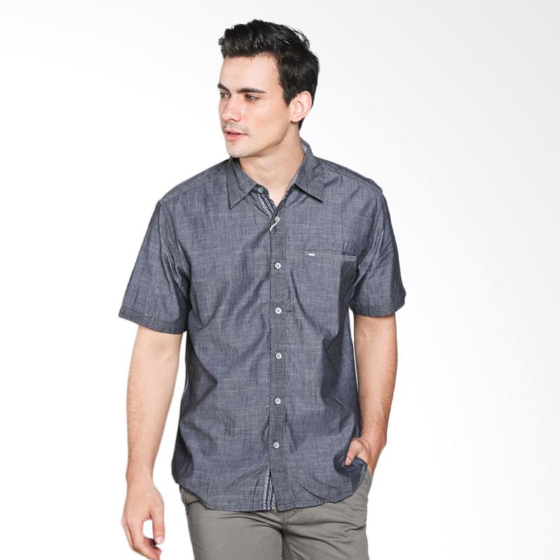 15 Merk Kemeja Pria Branded dan Terbaik untuk Tampil Berkelas