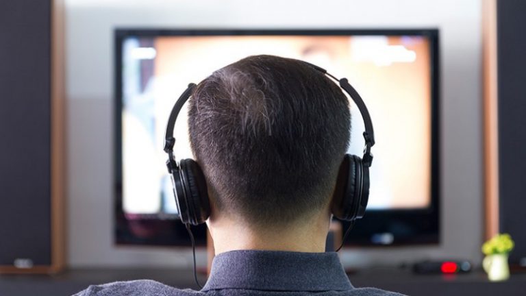 10 Fungsi dan Kelebihan Headset Bluetooth - Tokopedia Blog