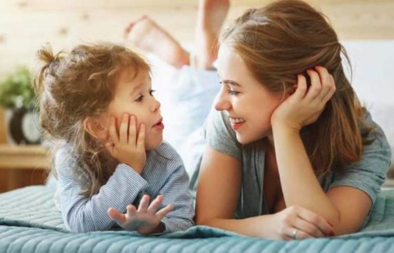 10 Cara Mengajarkan Sopan Santun pada Anak - Tokopedia Blog 10 Cara Mengajarkan Sopan Santun pada Anak - Tokopedia Blog