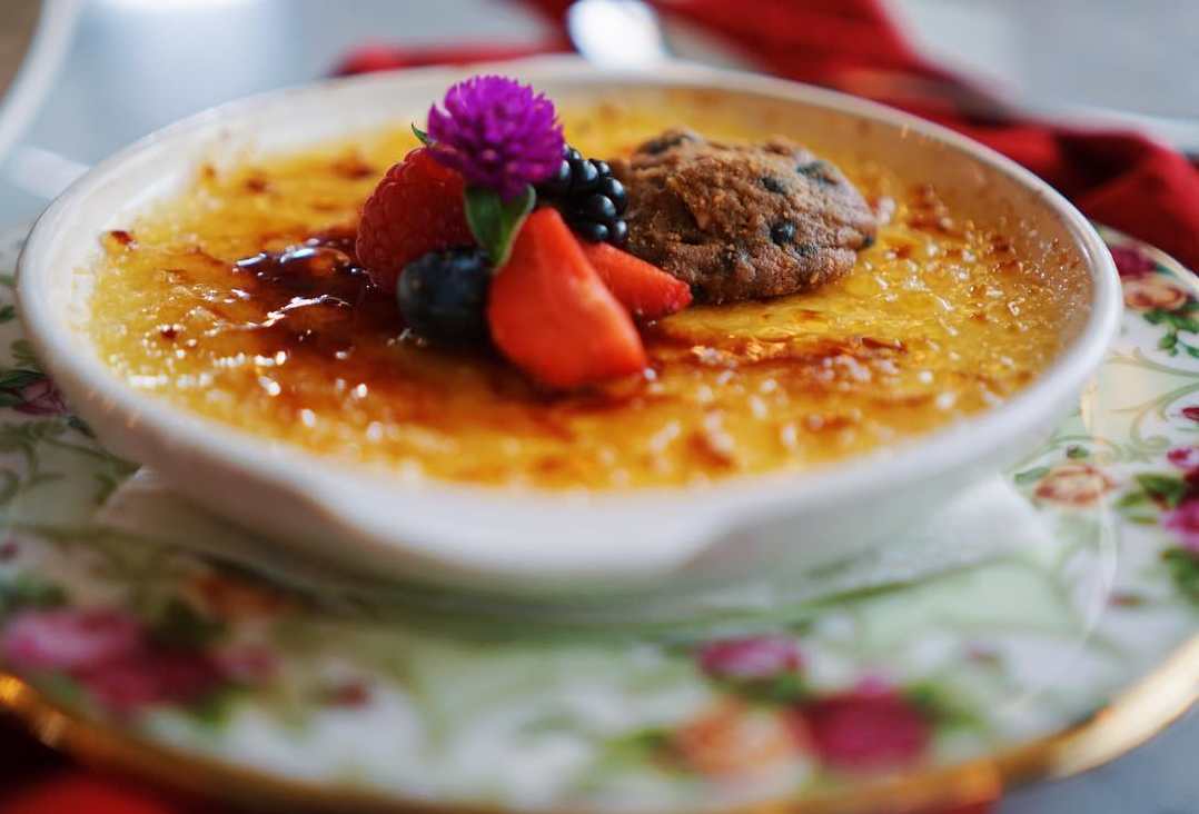 15 Tempat Makan Romantis di Jakarta dengan Menu Eropa Terenak