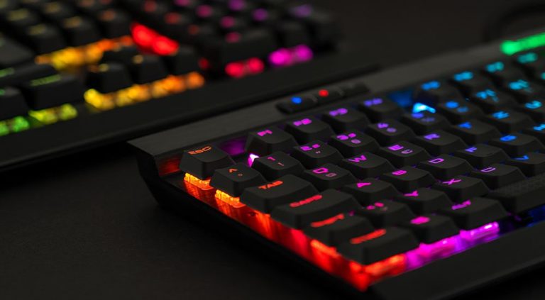 8 Jenis-Jenis Keyboard Komputer Beserta Fungsinya - Tokopedia Blog