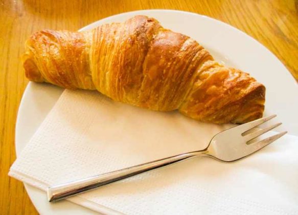 15 Makanan Khas Perancis dengan Cita Rasa Mendunia - Tokopedia Blog