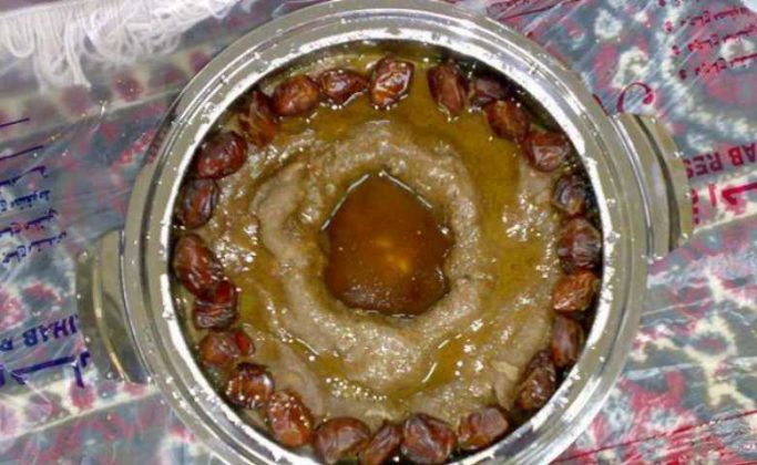 12 Makanan Khas Arab Saudi yang Terkenal Lezat