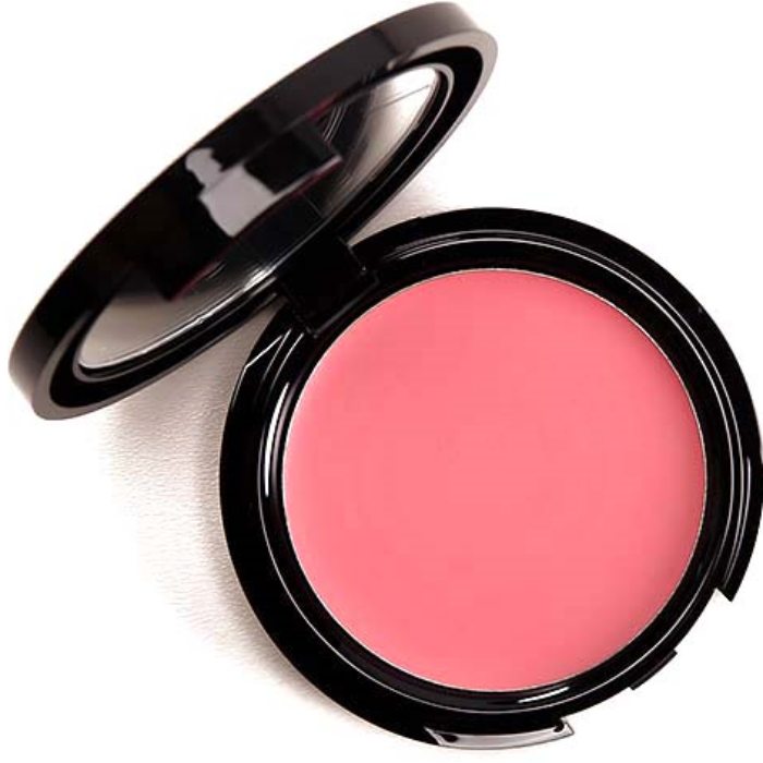 12 Rekomendasi Merk Blush On yang Bagus dan Awet