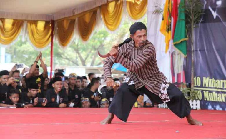 10 Teknik Dasar Pencak Silat yang Sering Digunakan dalam Pertandingan