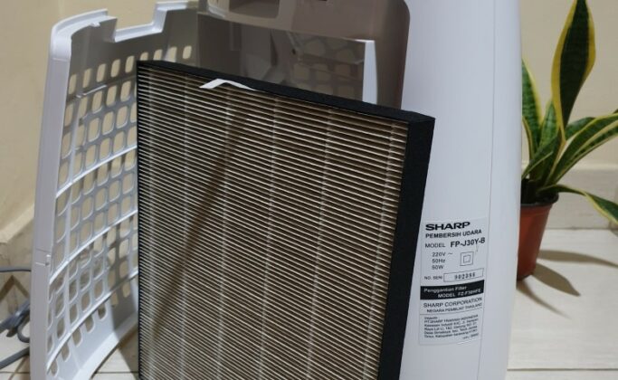 Review Sharp Air Purifier Plasmacluster FP-J30Y-B/P/A Untuk Penjernih ...