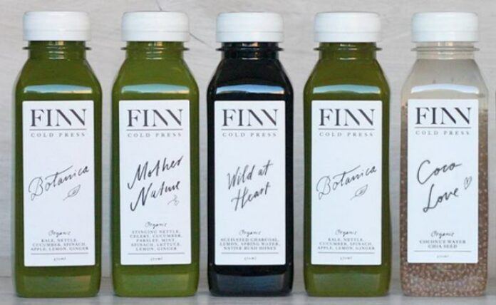 10 Ide Desain Stiker Untuk Kemasan Botol Minum - Tokopedia Blog