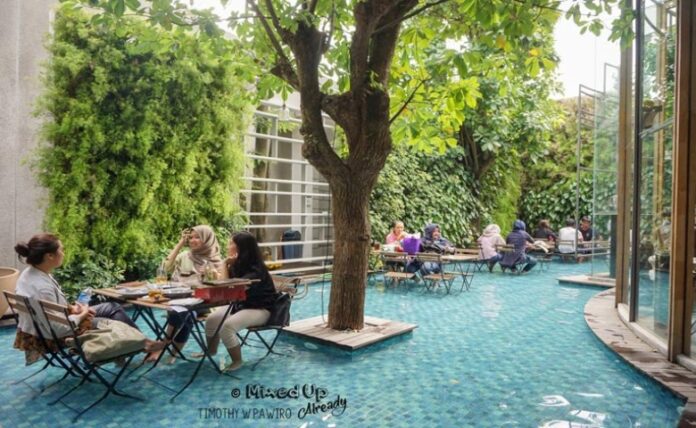 10 Cafe di Bandung yang Instagramable dan Makanannya Enak