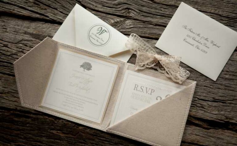 6 Jenis Kertas yang Cocok untuk Kartu Undangan & Kartu Ucapan