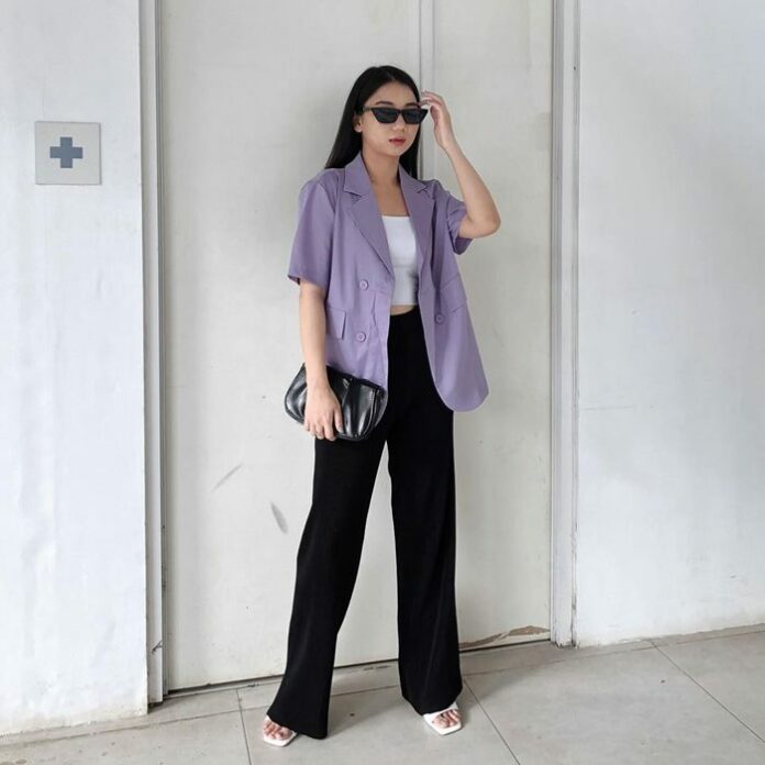 11 OOTD Baju Warna Pastel untuk Penampilan Sehari-hari