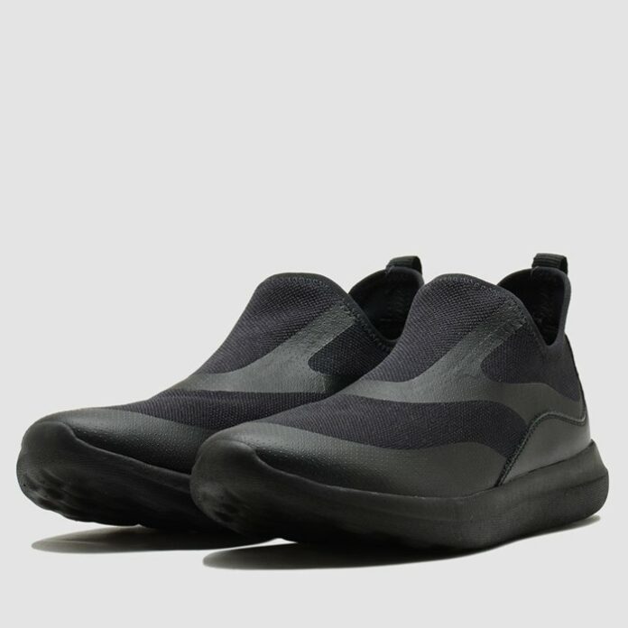 10 Sepatu Slip On Pria: Santai dan Praktis, tapi Tetap Gaya