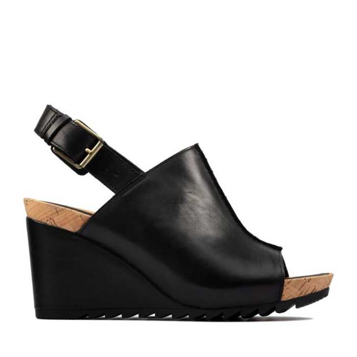 11 Merek Sepatu Wedges Wanita Terbaik, Nyaman dan Awet