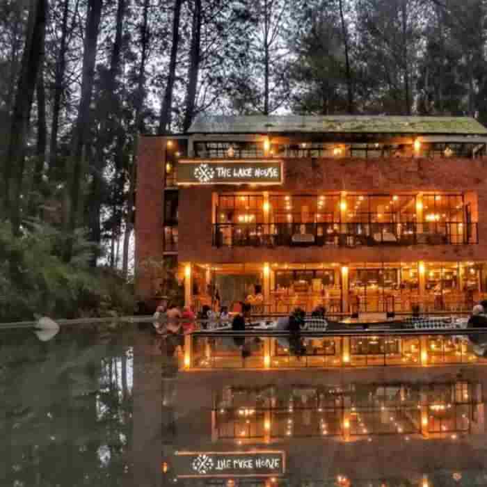 13 Tempat Nongkrong di Bogor yang Aman, Nyaman & Asik Buat Kongko