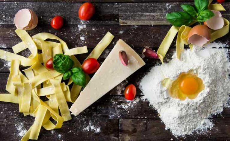 11 Makanan untuk Penderita Tipes: Lebih Cepat Sembuh