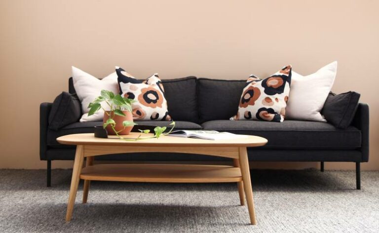 10 Pilihan Model Sofa Minimalis: Estetik & Nyaman! - Tokopedia Blog
