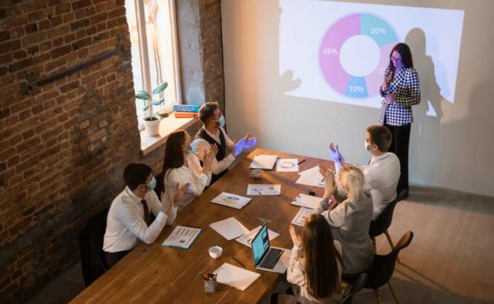 9 Cara Membuat Power Point yang Menarik untuk Presentasi