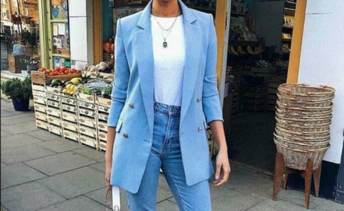 OOTD Perpaduan Warna Biru, Lebih Stylish dan Feminim!
