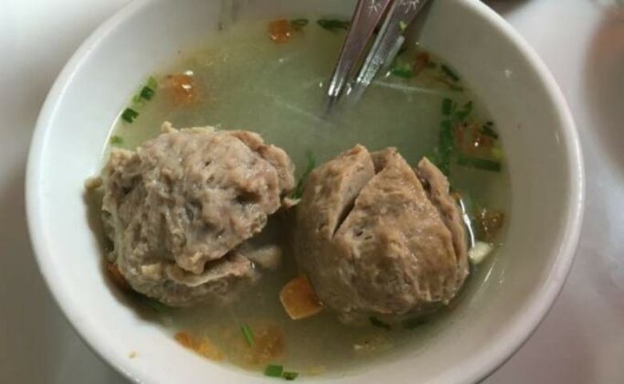 Rekomendasi 7 Tempat Makan Bakso Enak di Surabaya