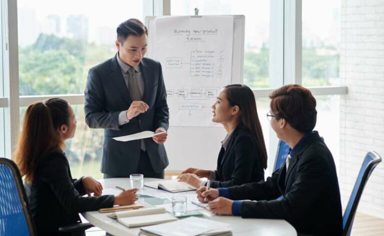 Joint Venture: Pengertian, Manfaat & Contoh yang Wajib Diketahui