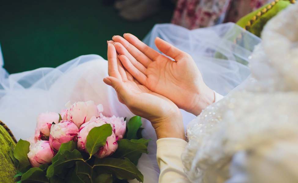 6 Doa Pernikahan Islami Bahasa Arab: Dari Persiapan sampai Akad