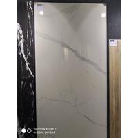 Jual Granit Slab Terbaik - Harga Murah Juni 2024 & Cicil 0%