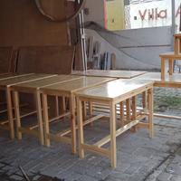 Meja Kayu: Sentuhan Alami dan Kokoh di Rumah April 2025
