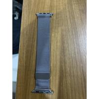 Jual Milanese Loop Apple Watch Terbaru - Harga Murah Mei 2024 & Cicil 0%