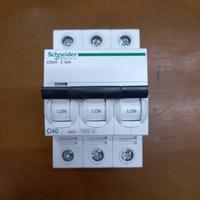 Jual Mcb 3P 40A Schneider Terbaik - Harga Murah Maret 2024 & Cicil 0%