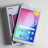 Jual Tablet Samsung 10 Inch Terbaru - Harga Murah Juli 2022 & Cicil 0%