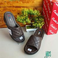 Jual Sandal Calbi Model & Desain Terbaru - Harga Juni 2024