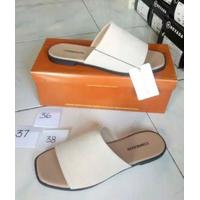 Jual Sandal Connexion Model & Desain Terbaru - Harga Januari 2024