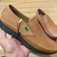 Jual Sepatu Kickers Pria Original Model & Desain Terbaru - Harga ...