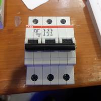 Jual Mcb 3 Phase 10A Terbaik - Harga Murah Maret 2024 & Cicil 0%