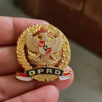 Jual Pin Dprd Terlengkap - Harga Murah & Grosir Mei 2024