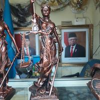 Review Patung dewi keadilan 30cm - bronze/perunggu, 30 cm | Tokopedia