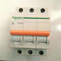 Jual Mcb Schneider C10 Terbaik - Harga Murah Juni 2024 & Cicil 0%