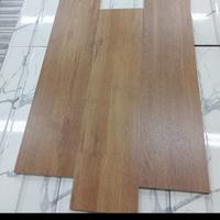 Jual Keramik Motif Kayu Roman Terbaik - Harga Murah Oktober 2023 & Cicil 0%