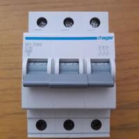 Jual Mcb 3 Phase 16 Ampere Terbaik - Harga Murah Desember 2024 & Cicil 0%