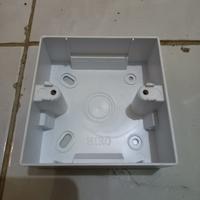 Jual Mangkok Stop Kontak Terbaik - Harga Murah Maret 2024 & Cicil 0%