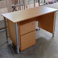 Jual Meja Guru Terbaik - Harga Murah Agustus 2025 & Cicil 0%