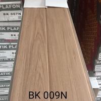 Jual Plafon Pvc Motif Kayu Terbaik - Harga Murah Juli 2023 & Cicil 0%