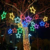 Lampu Natal Terang & Berkilau Desember 2023