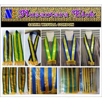Jual Aneka Gordon Wisuda Terlengkap - Harga Murah Mei 2025
