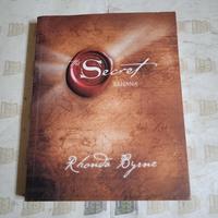 Buku The Secret by Rhonda Byrne Terlaris April 2024 - Tokopedia