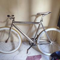Sepeda Fixie yang Gesit dengan Model Menarik - Juni 2024