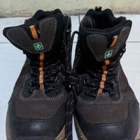 Jual Sepatu Tracking Model & Desain Terbaru - Harga Juni 2024