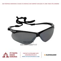 Review Kacamata Safety Hitam | KleenGuard Nemesis CSA Safety Glasses ...