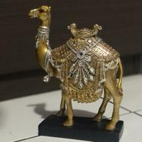 Jual Patung Unta Terlengkap - Harga Murah & Grosir Juni 2024